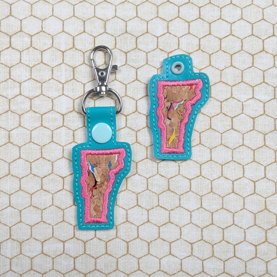Vermont Applique Snap Tab & Eyelet Key Fob - August 2019 - Designs by ...