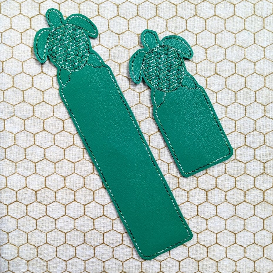 Sea Turtle Bookmark - July 2020 - Designs by Little Bee