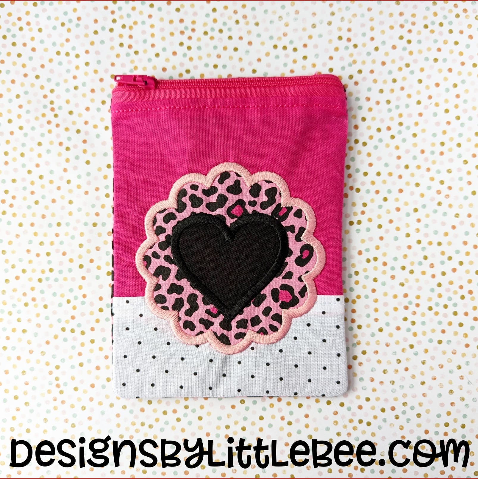Scallop and Heart Vertical Split Zipper Bag - Designs by Little Bee