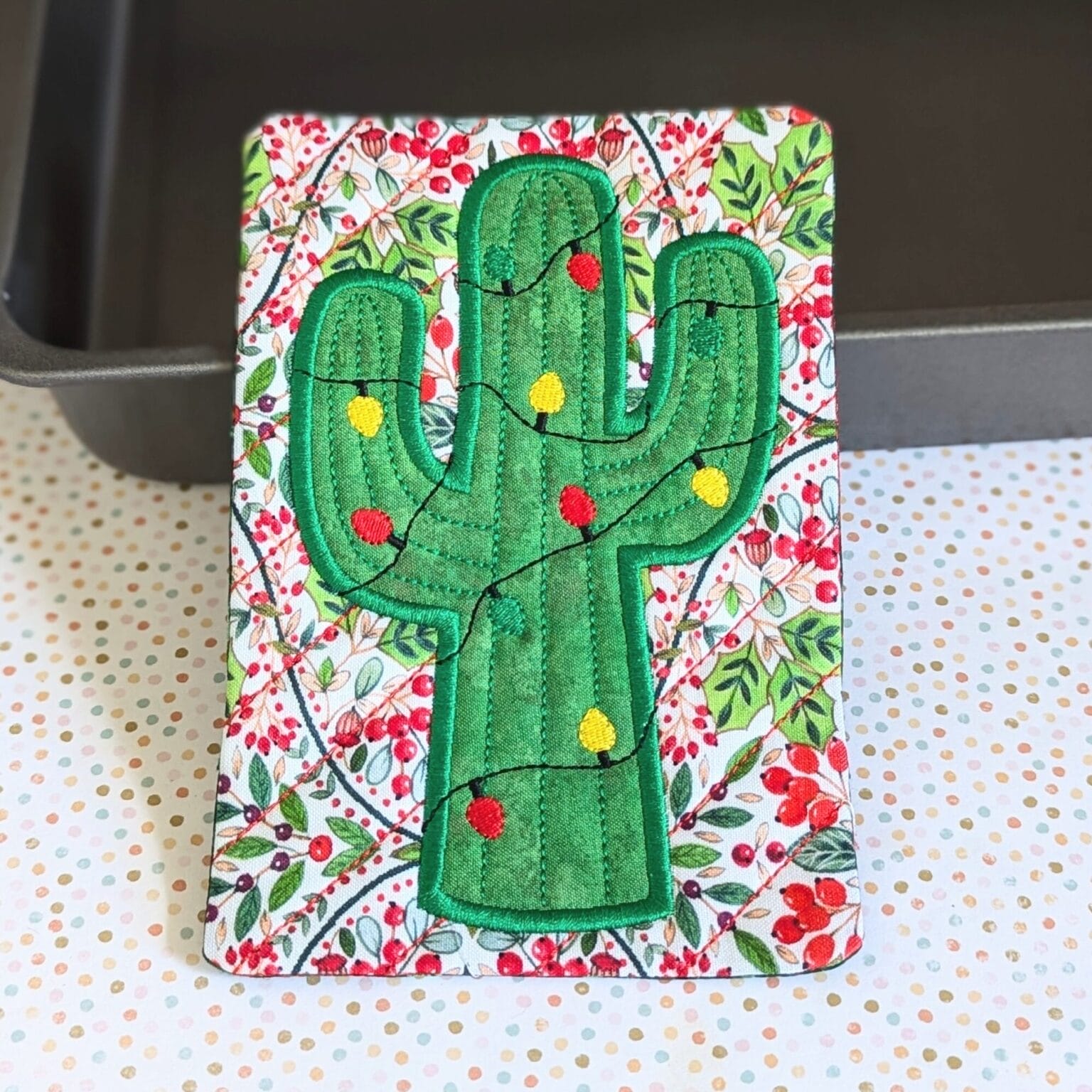 Fingertip Hot Pad - Designs by Little Bee