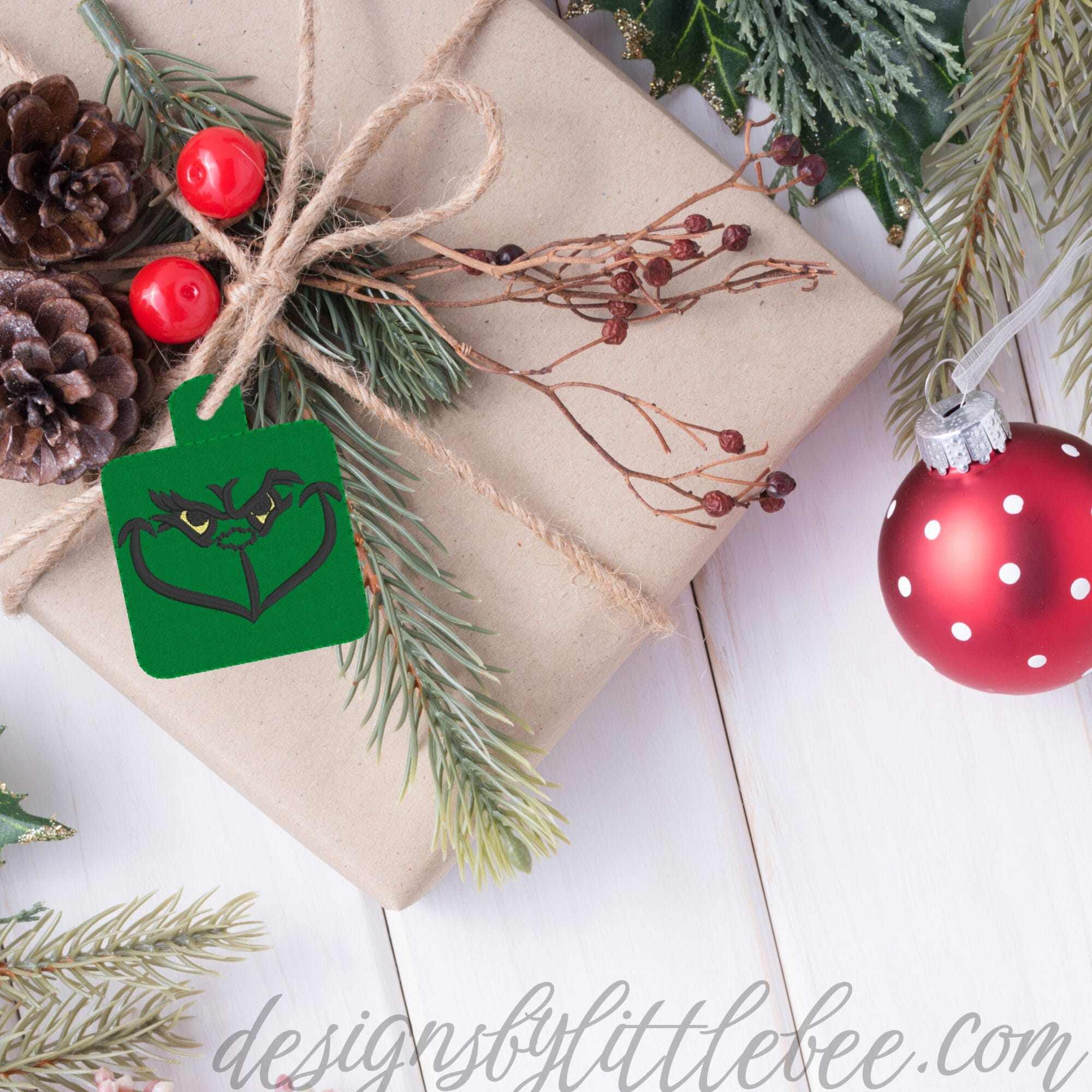 Grinch Snap Tab & Eyelet Key Fob Set - Designs by Little Bee
